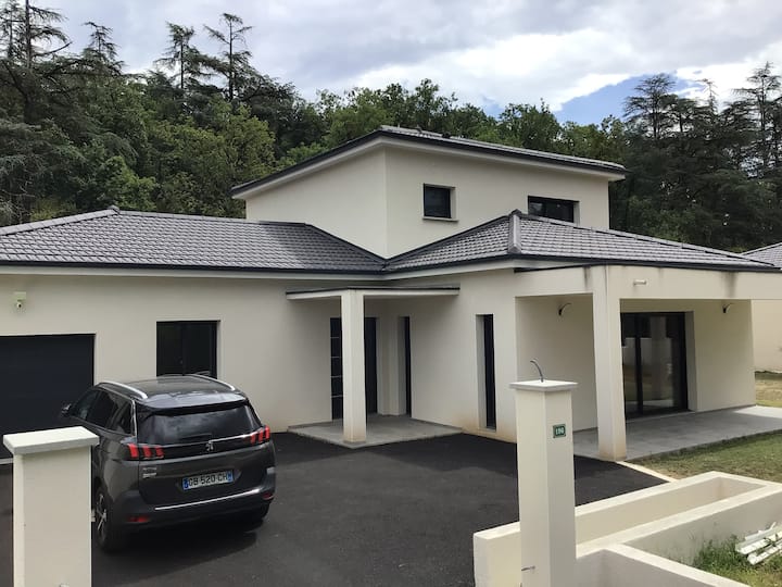 Oasis Exceptionnel Dans Milieu Arboré à Laveyron - Drôme