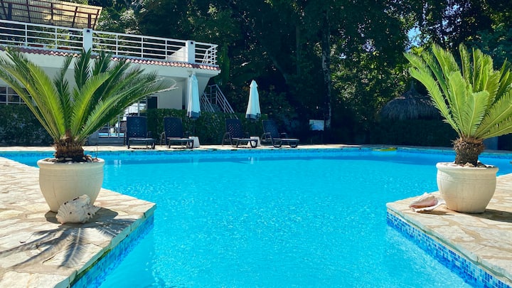 Deluxe Suite & Breakfast At Coral Blanco Sosua - Sosúa