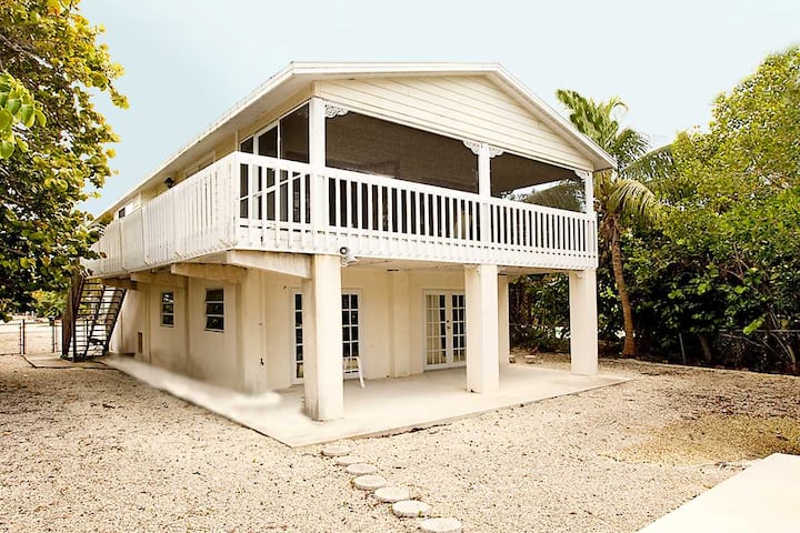 Coastal Oasis - Cudjoe Key, FL