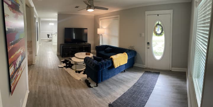 Spacious Getaway - Hot Springs, AR