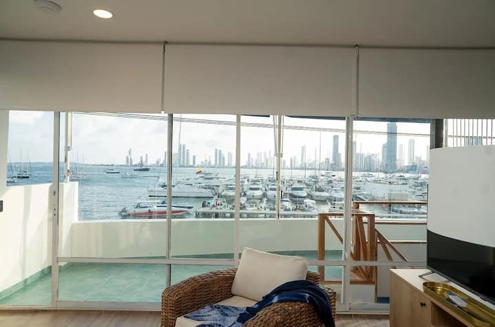 Encantador Apartamento Con Vista Al Mar Y Terraza - Cartagena
