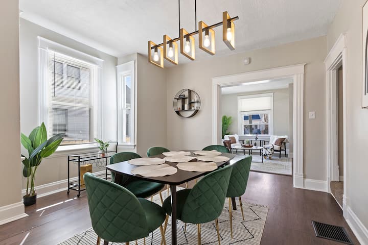 Cozy 3br W/office| Parking | Ideal For Travel Pros - Cincinnati