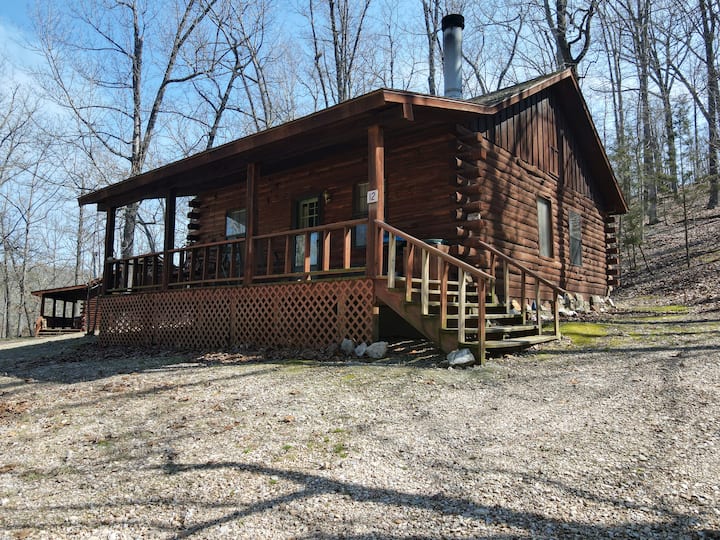 "Jay Matts Hideaway", The Cabin In The Woods - Eureka Springs, AR