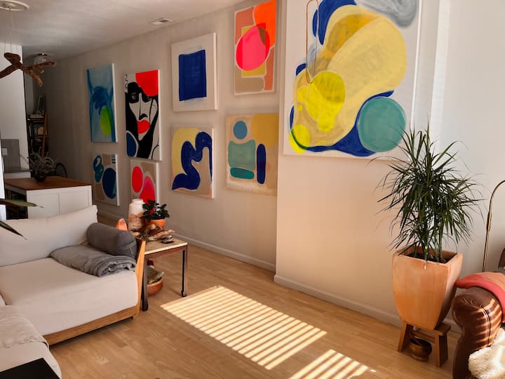 Cozy Artist's S.f. Apartment - San Francisco, CA