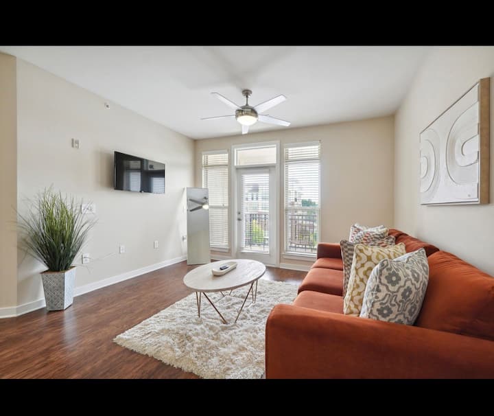 Relaxing Home-like 1bd Mins From Braves Stadium - Marietta, GA