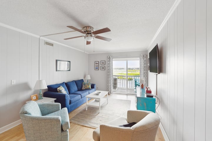 Right Across From Beach ‧ Scenic Views And Pool - North Myrtle Beach, SC