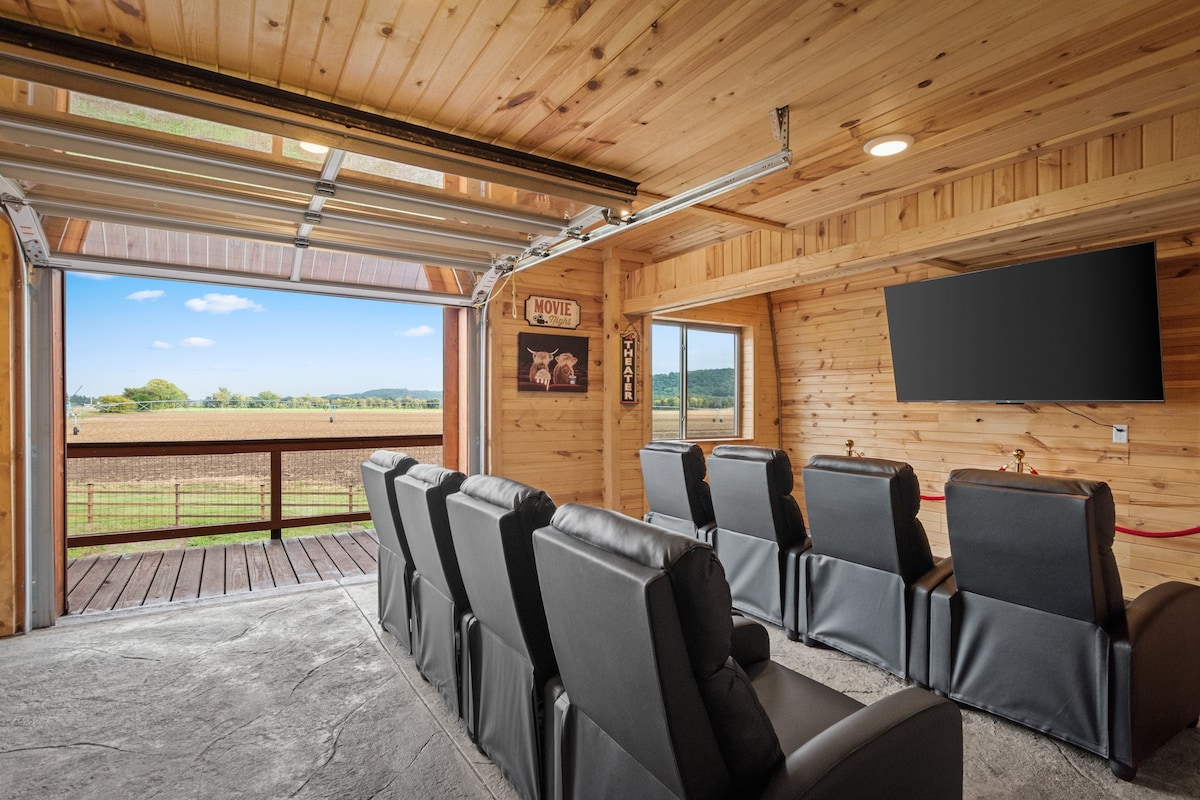 Barnhouse! Mini Golf, Slide, Theater, Pool, Arcade - Barns for Rent in ...