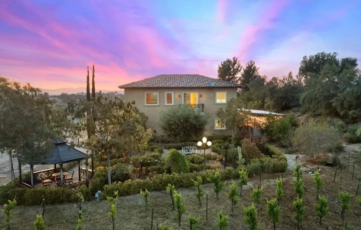 Temecula Valley Vacation Rentals & Homes - Temecula, CA | Airbnb