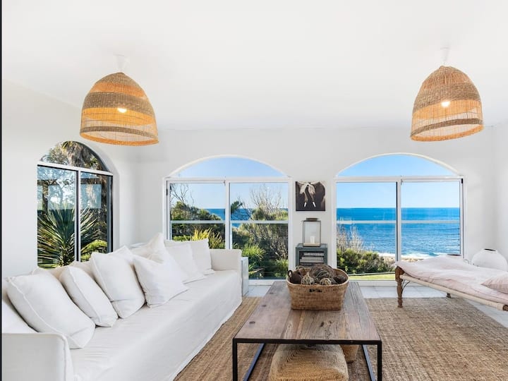 Cliff Escape: Absolute Oceanfront On Bannisters - Ulladulla