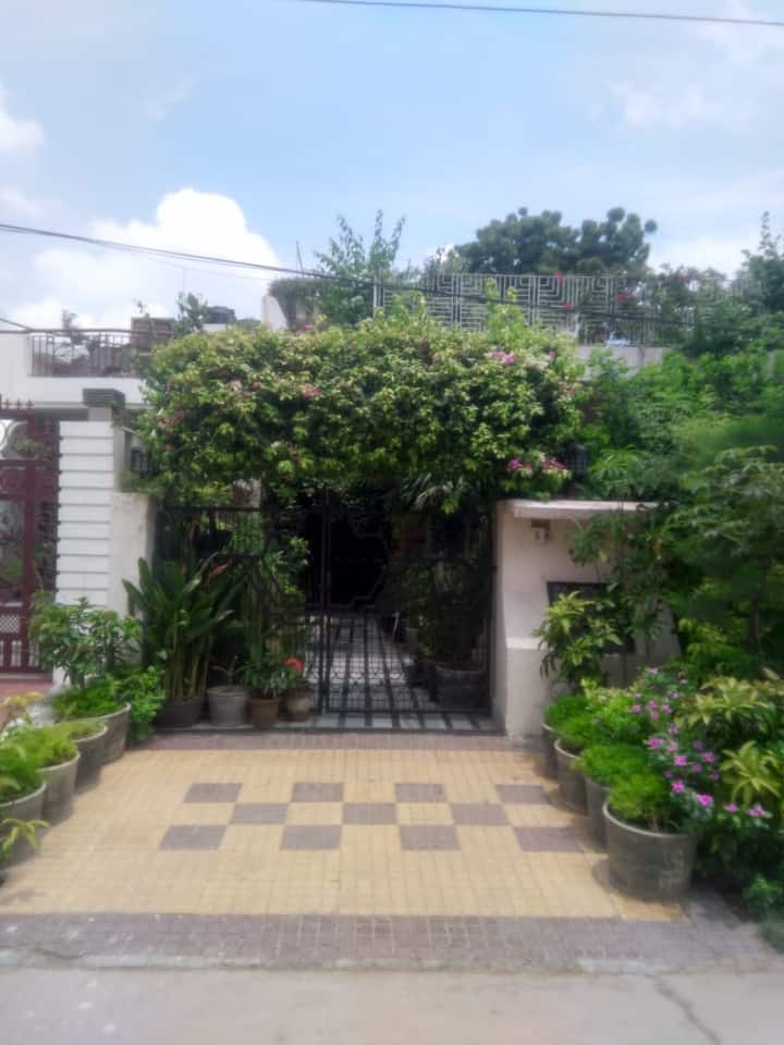 Bougainhome - Faridabad