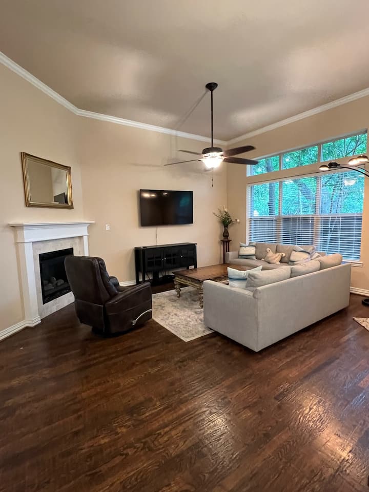 Dallas Primary Location - Dallas, TX