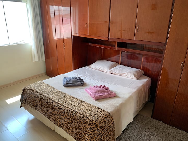 Casa Aconchegante Com Pátio - Guarapuava