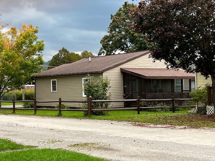 Sir Happy's Place - West Virginia