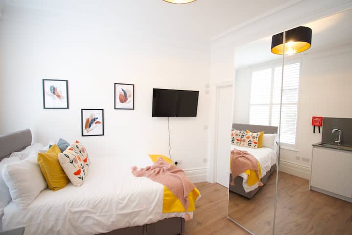 Individual Studio Flat In South Kensington - Chelsea