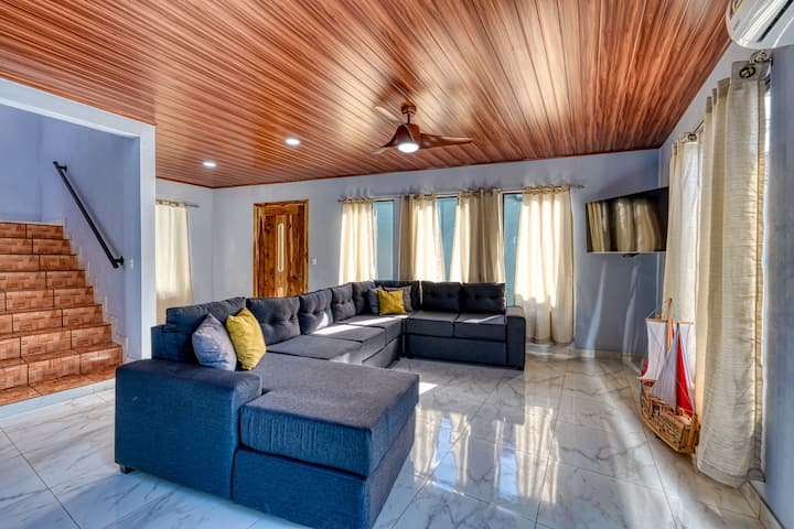La Casa De Chepillo - Puntarenas