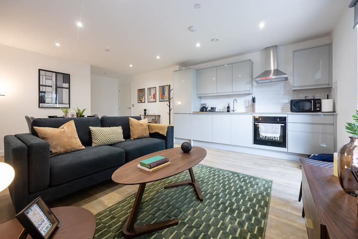 Bau House - 2br Apt+up To 50% Off - Manchester