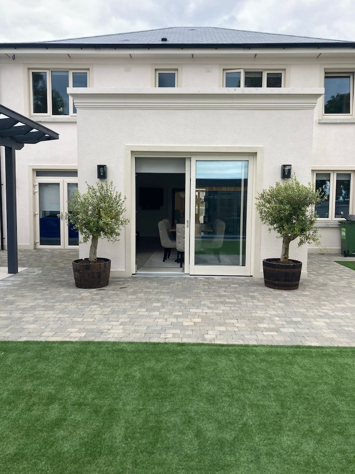 Luxury Home In Castletroy, Limerick - Limerick, Ireland