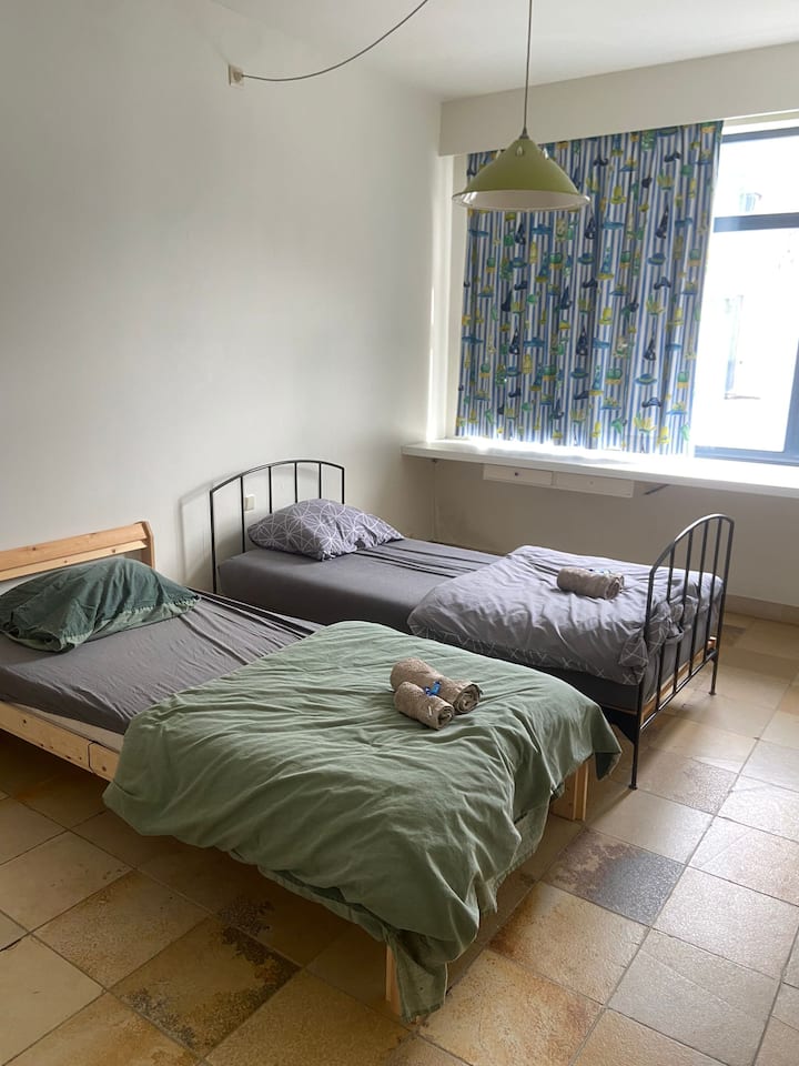 Kamer Met 1 Eenpersoonsbed - Kortrijk