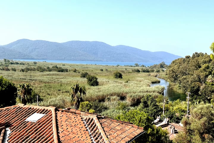Azmak Nehri'ne 50 Metre  Müthiş Manzaralı Villa - Akyaka