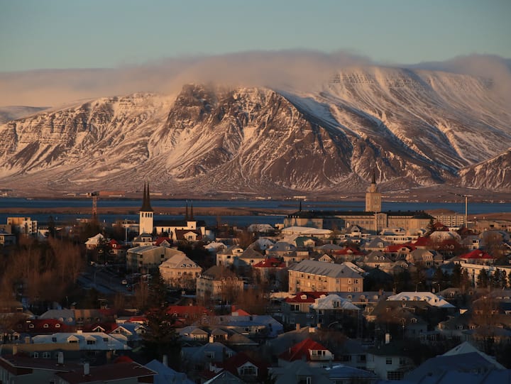 Cosy 2 Bedroom Loft Apartment In Central Reykjavík - Reykjavík