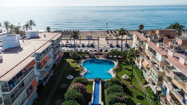 Sur Suites Porlamar Frente A Mar-piscina Y Parking - Fuengirola