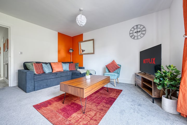 Primrose Court | Private Parking Near Nec - Bromsgrove