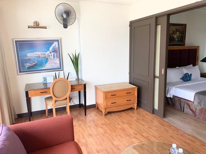 Cozy Suite With Pool View @Berjaya Times Square -