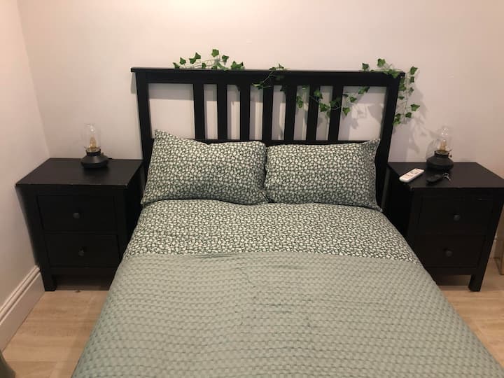 Double Room Birchwood Park - Warrington