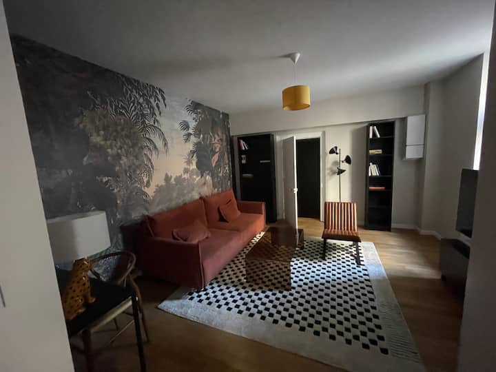 Hyper Centre - Dans Un Petit Château - Bourges