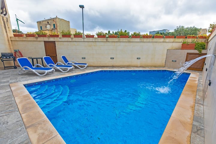 29 Holiday Home With Private Pool In Gozo - Malta
