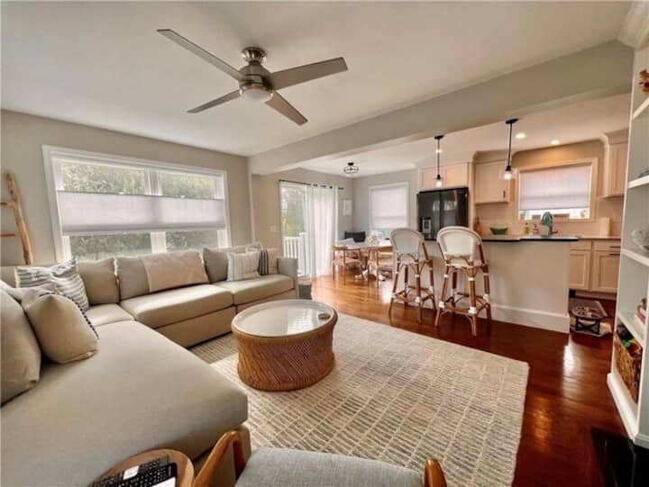 Lux Npt Home Steps From Thames! - Newport, RI