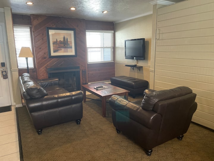 2 Bedroom 1 Bath Condo Unit - Park City, UT