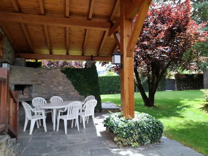 Casa Con Jardín Y Barbacoa Alp - Puigcerdà