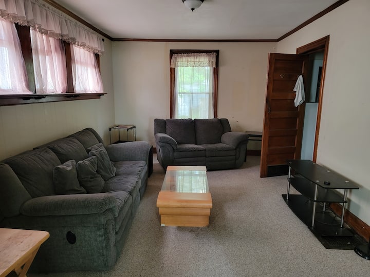 Large Home Has All Appliances. - Lima, OH