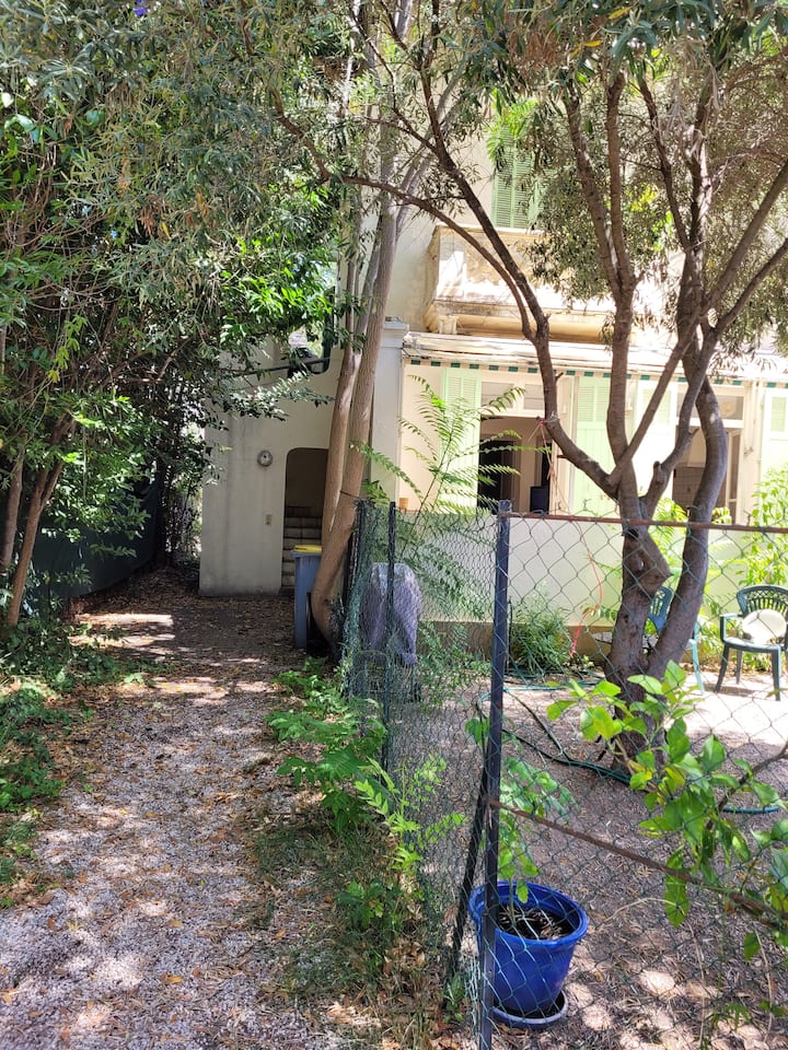 F3 St-raphaël à 15mn Des Plages. - Saint-Raphaël
