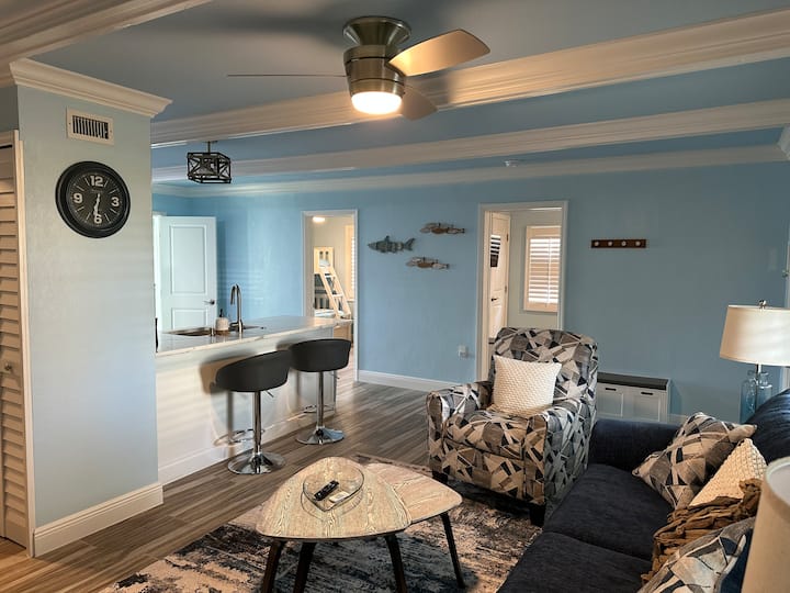 Quaint Matlacha Island Cottage - Matlacha, FL