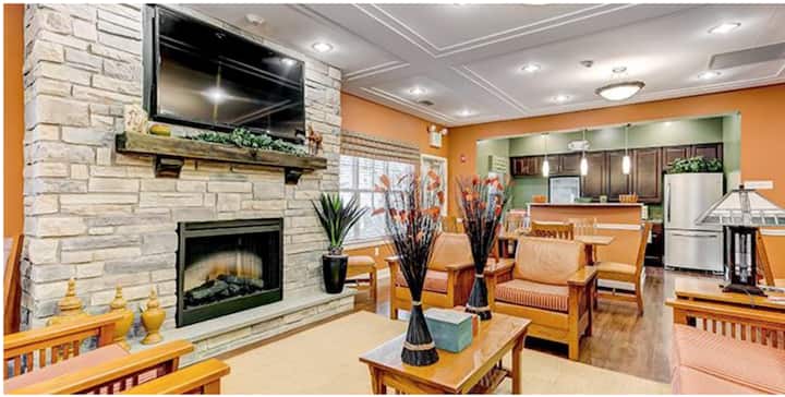 Md Charm: 1 Bedroom Townhouse! - ニューアーク, DE