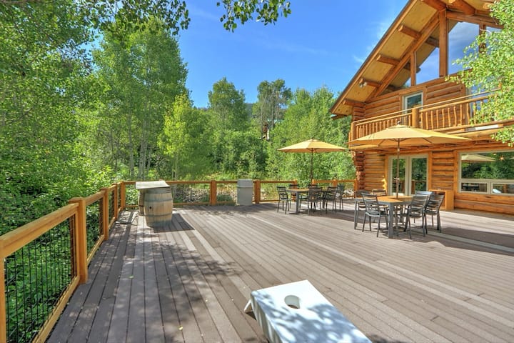 Hydroelectric Mtn Lodge Western Activities On Site - Glenwood Springs, CO