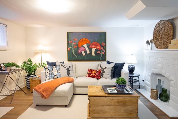 Garden Level Retreat In Quiet Central Neighborhood - University of Denver, Denver