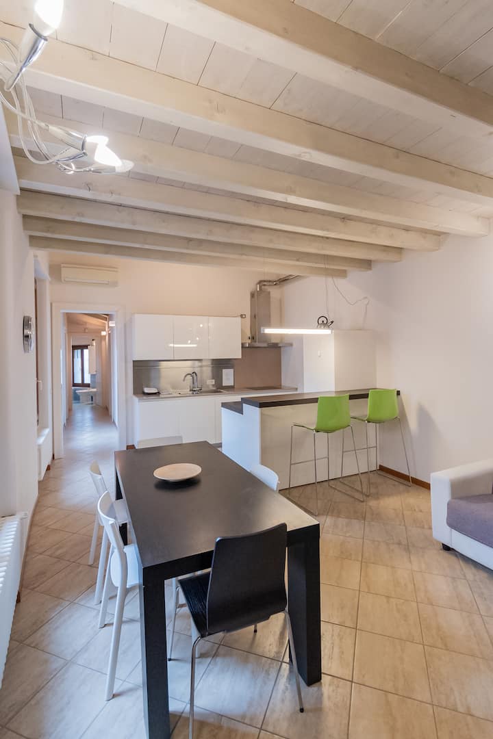 Trilocale Rua Sovera 85 _ F&l Apartment - Brescia