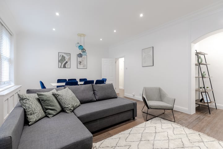 Amazing Apartment In Central London - London