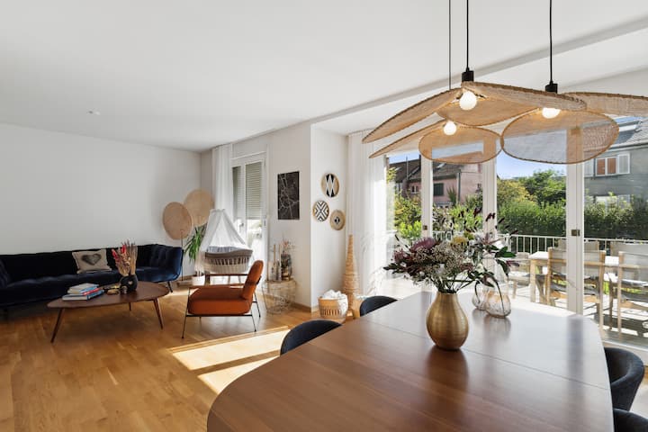 Townhouse With Garden And Parking - 