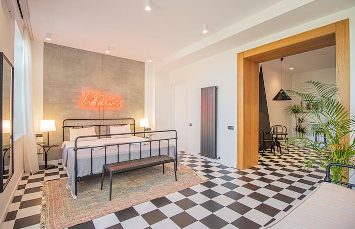 Appartement éLégant D'une Chambre à Tbilissi - Par Wehost - Géorgie