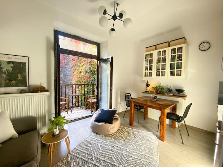 Very Central Location • Home Away From Home - Krakova