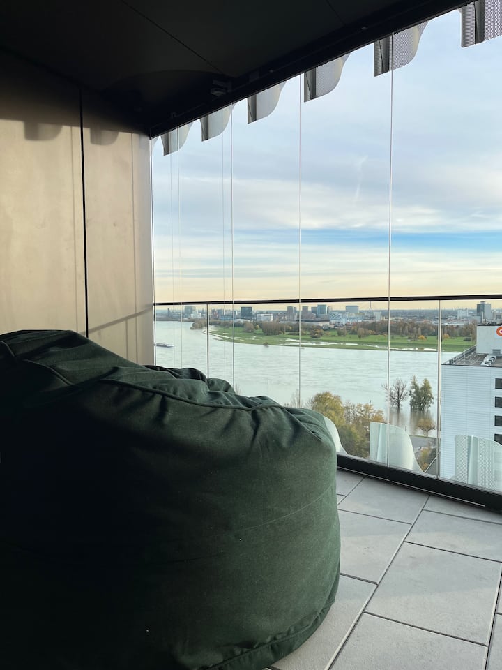 Suite Loggia / Zipper +28 - Düsseldorf