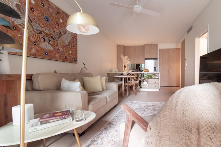 South Brisbane Oasis | Peaceful 1 Bed Apt W/ Car - Brisbane