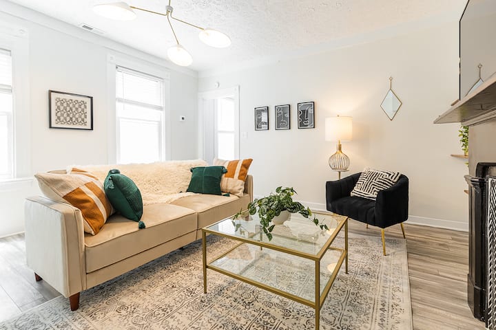Walkable East Walnut Hills | Stylish 1br W/ Yard - Cincinnati