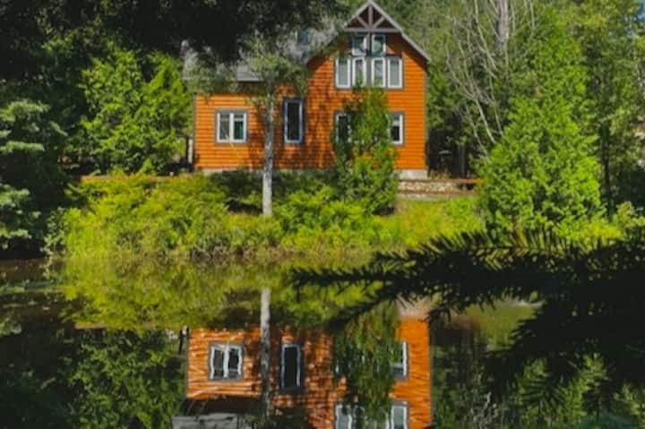 Noufnouf Chalets 3 Petits Cochons - Charlevoix