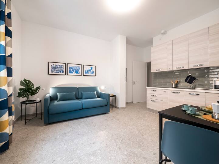 Studio Flat Blue Whit Bathroom Private But Next - Rimini