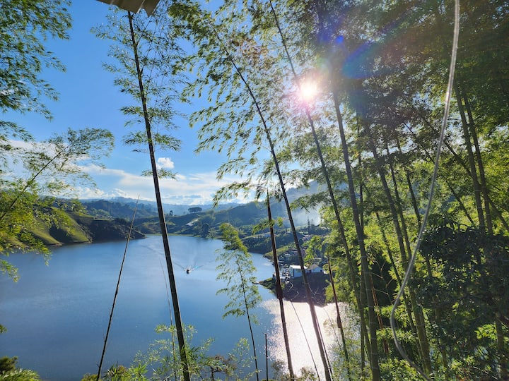 Finca Con Jacuzzi Frente Al Lago - Guatapé